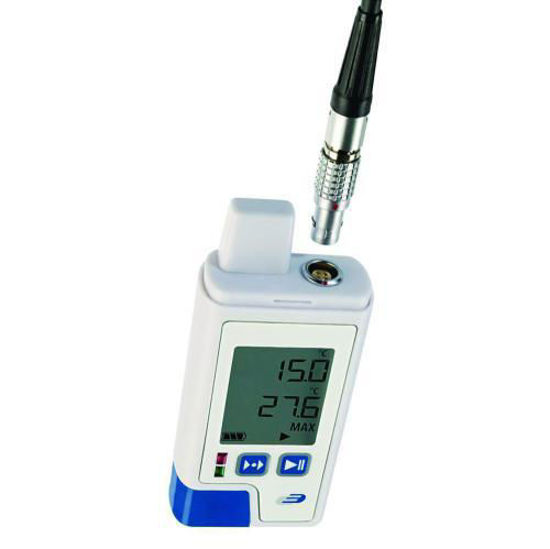 PDF data logger LOG200 E with display for internal temperature, 1x ...