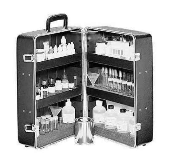 LaMotte Soil Test Kit Deluxe | John Morris Group