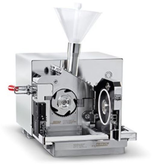 Fritsch Universal Cutting Mill With Cyclone Separator, 300–3000 RPM ...