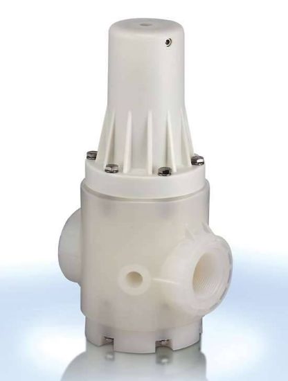 VWR PVC Regulator Valve 1/2" NPT(F) | John Morris Group