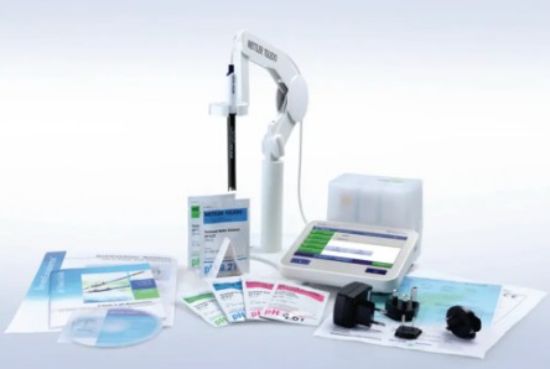 Mettler-Toledo SevenExcellence S400 pH/mV Meter Standard Kit with InLab ...