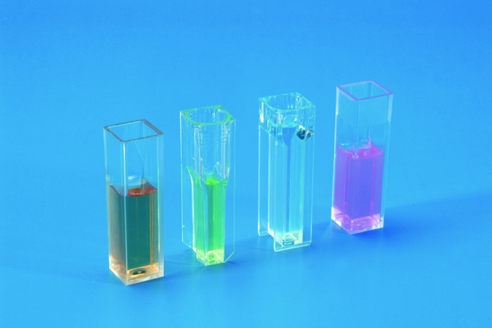 Semi micro-cuvette 1,5 ml PMMA, low form, pack of 100 | LabFriend South ...