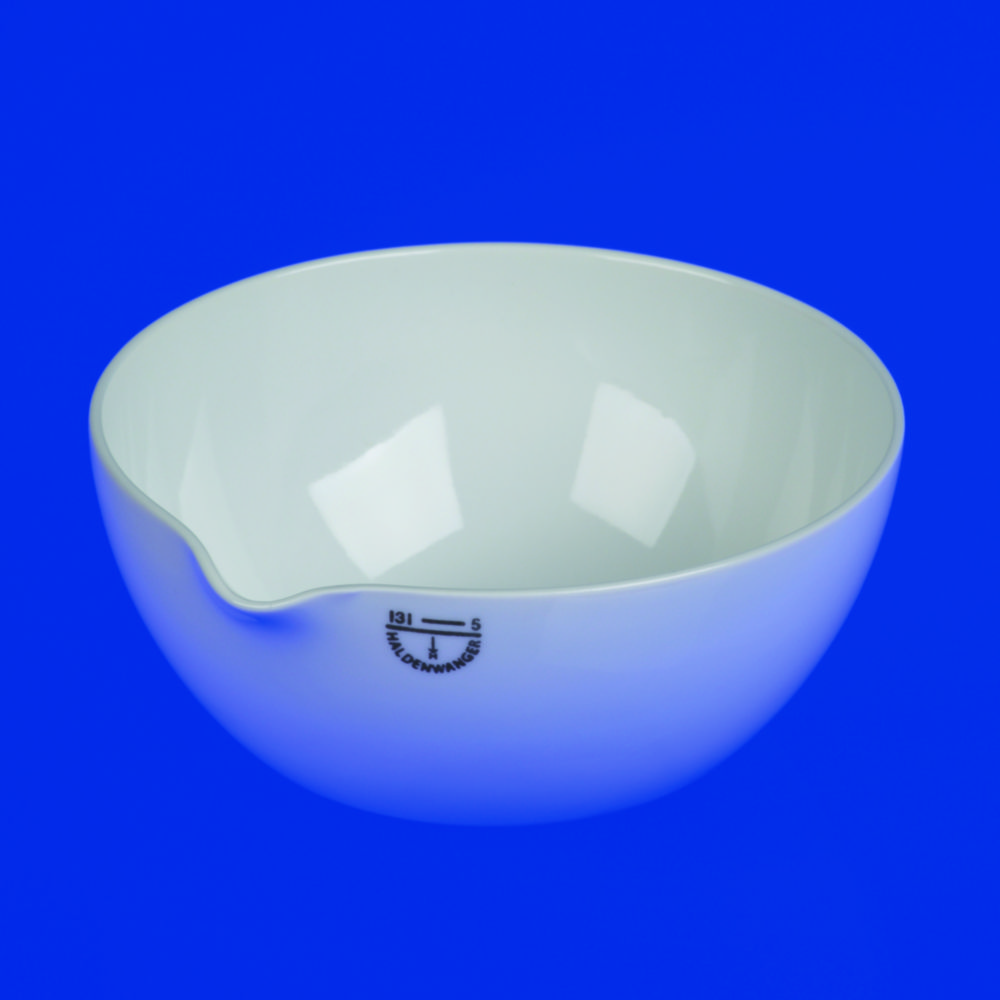 Evaporating basin 97 mm Ø porcelain, french form, with spout and flat ...